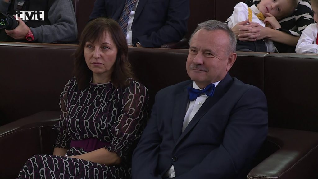 Nový primátor mesta Martin Ján Danko zložil sľub a prevzal insígnie ...